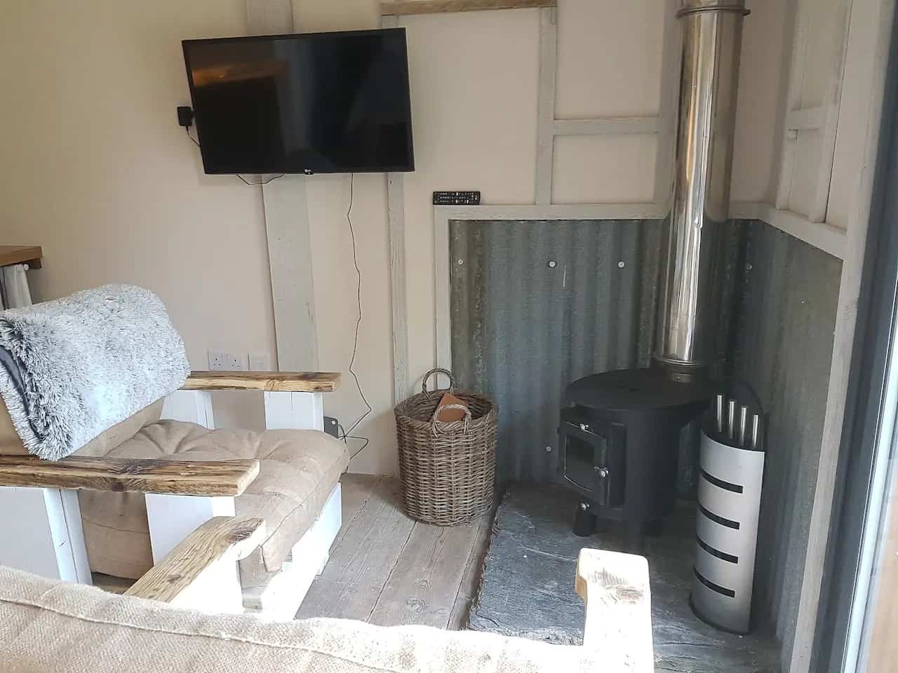 Hof Hut (Updated 2022)