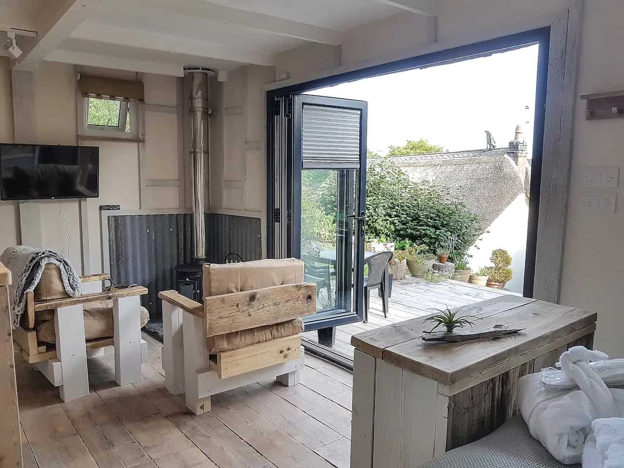 Hof Hut (Updated 2022)