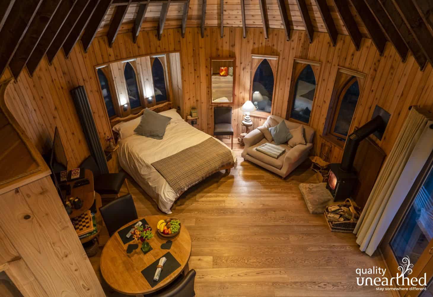 Hoots Treehouse (Updated 2022)