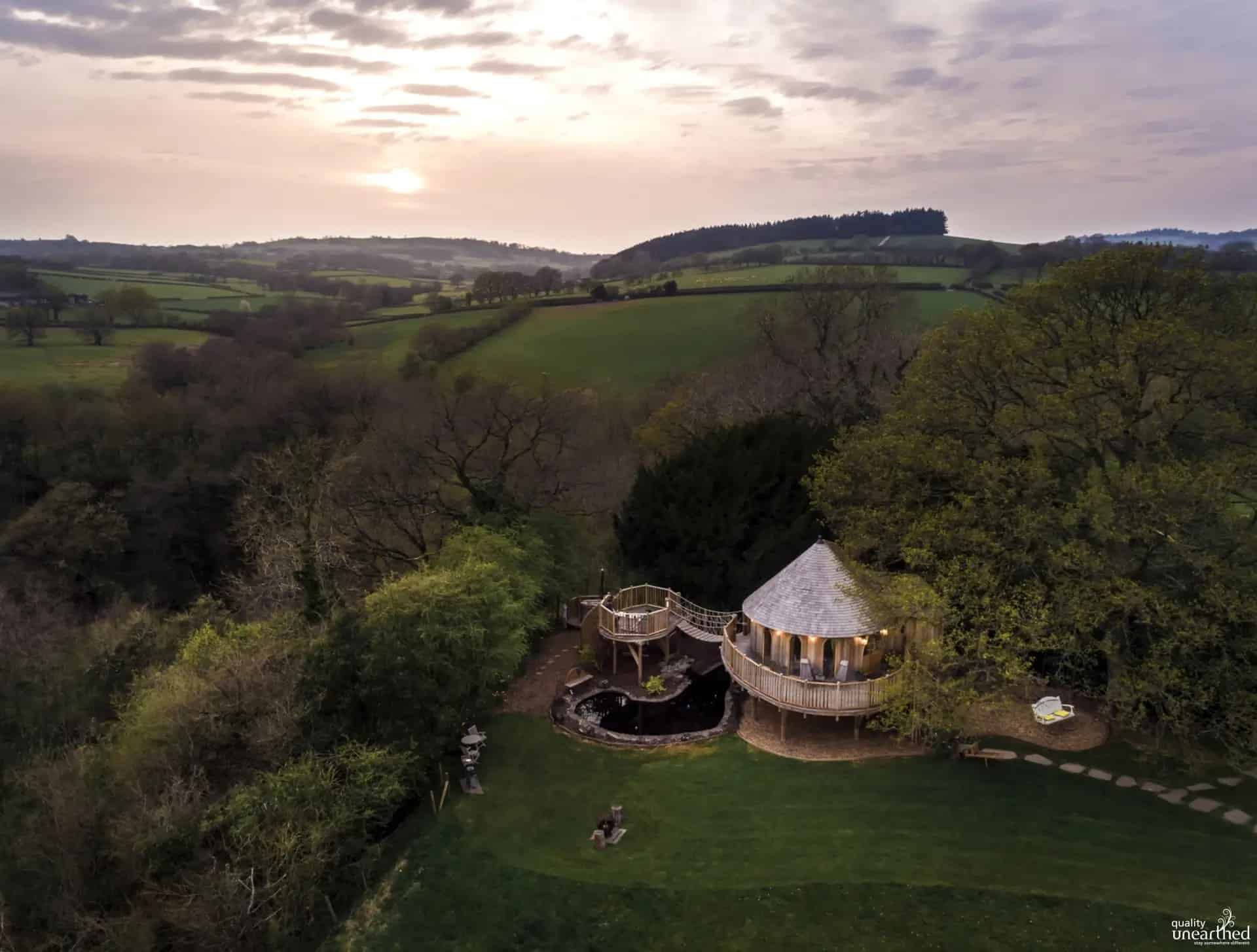 34 Treehouse Holidays UK (2022 & 2023) Compare Reviews